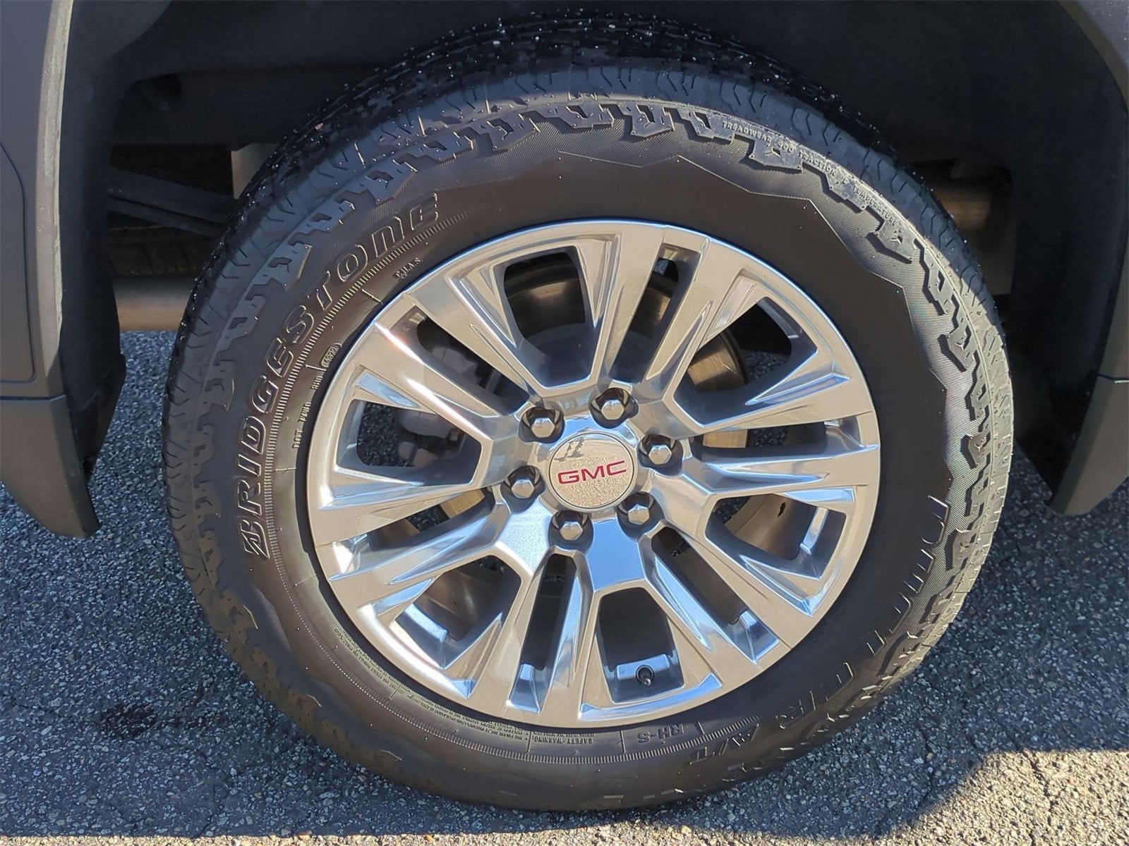 2023 GMC Sierra 1500 Denali Darlington SC | King Cadillac 3GTUUGED6PG182528